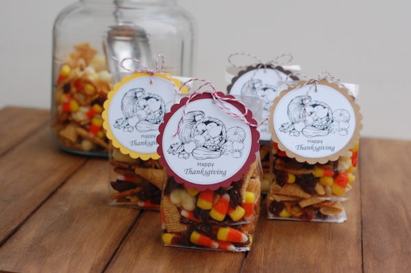 Thanksgiving Snack Mix | NoBiggie