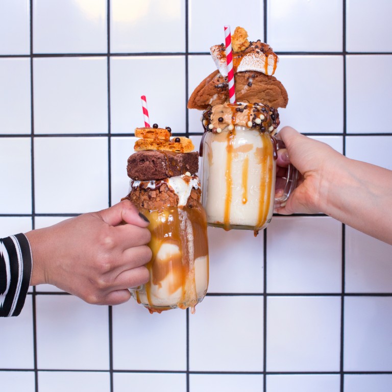 20+ Extreme Milkshakes | NoBiggie