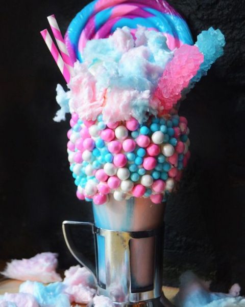 20+ Extreme Milkshakes | NoBiggie